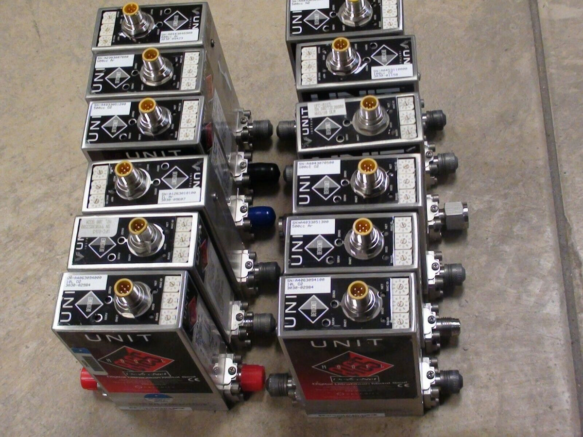 UNIT INSTRUMENTS MASS FLOW CONTROLLER UF-8165 LOT OF 12EA APPLIED MATE ...